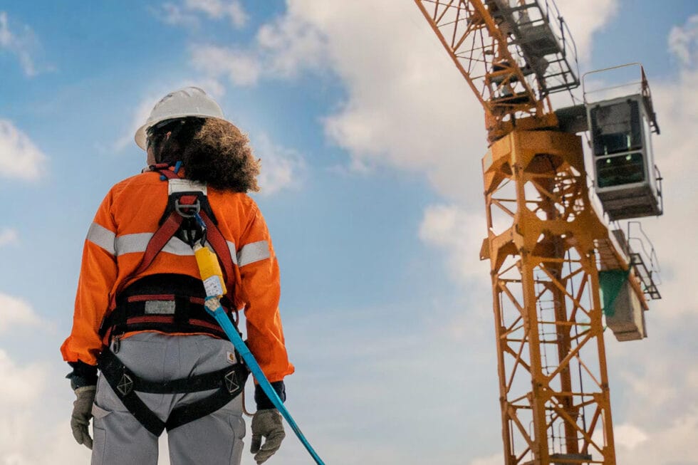 Basic Spill Response Clean Up Toolbox Talk | eSafety